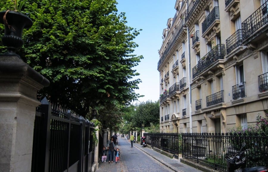 Off the Tourist Track in Paris: 17th Arrondissement Highlights